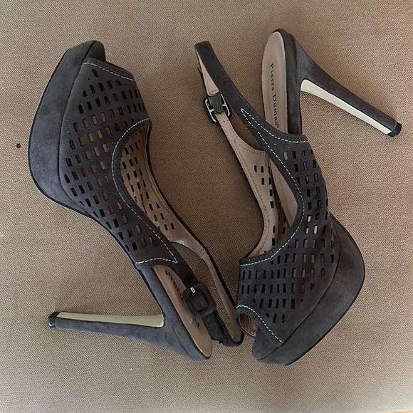 Pierre Dumas | Shoes | Pierre Dumas Felica 4 Size 1m Olive Color | Poshmark